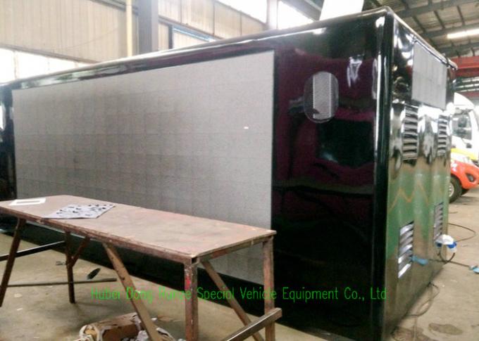Waterproof LED Lighted Box LED Video Display Screen For Mobile LED Truck