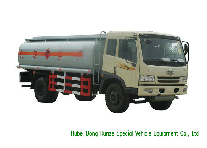 FAW 15000Liter Mobile Fueling Trucks / Fuel Tanker Truck With PTO Fuel Pump