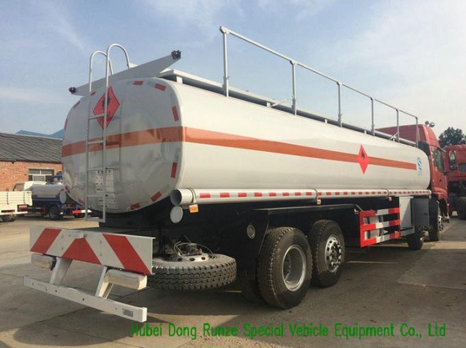 FOTON Petroleum Oil / Gasoline Delivery Truck , Crude Oil Tanker Truck ...