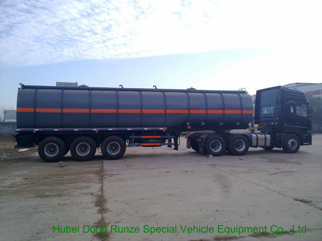 Tri Axles Caustic Soda Chemical Delivery Truck For 30 - 45MT Sodium ...